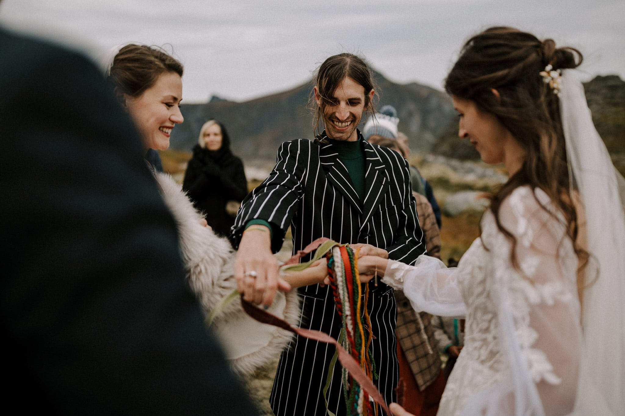 Norwegian wedding traditions 60 photos - Astyledwedding.com